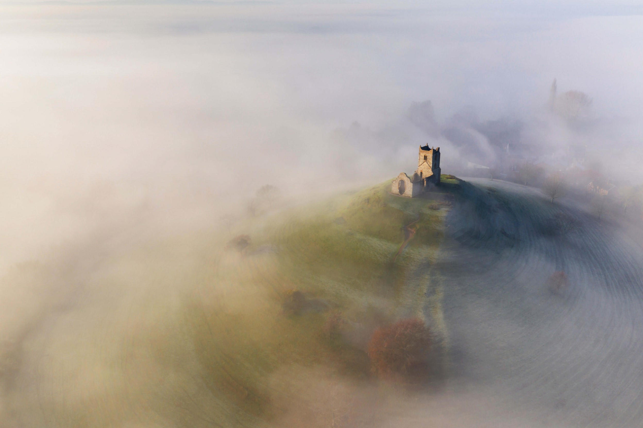 A lookout on the Levels by Microsoft | Wallpapers | WallpaperHub