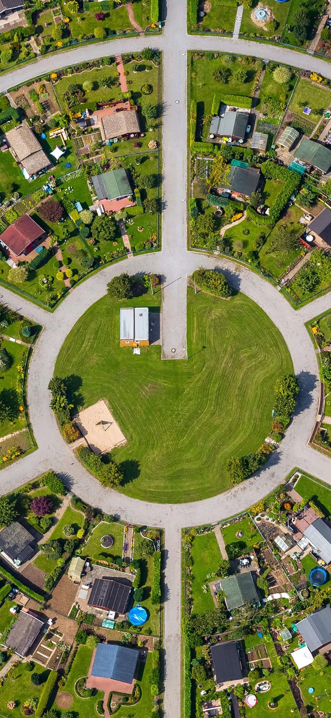 In luftiger Höhe by Microsoft | Wallpapers | WallpaperHub