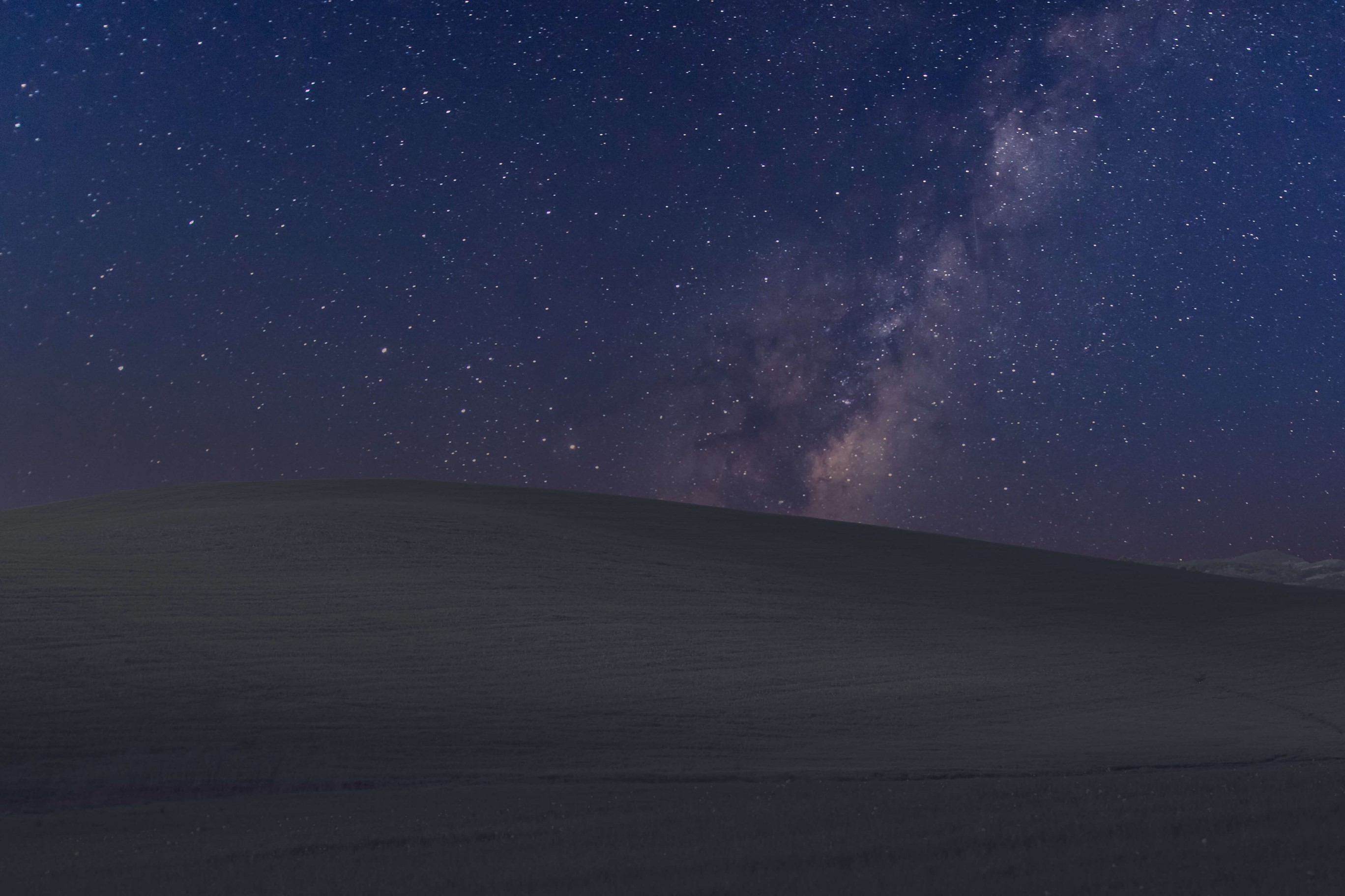 Bliss at Night by Michael Gillett | Wallpapers | WallpaperHub
