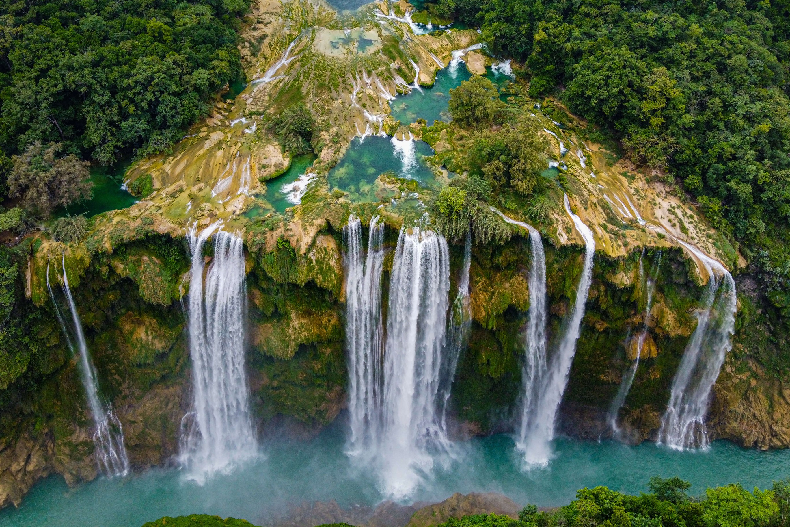 A stunning sight in Mexico's wilderness by Microsoft | Wallpapers ...