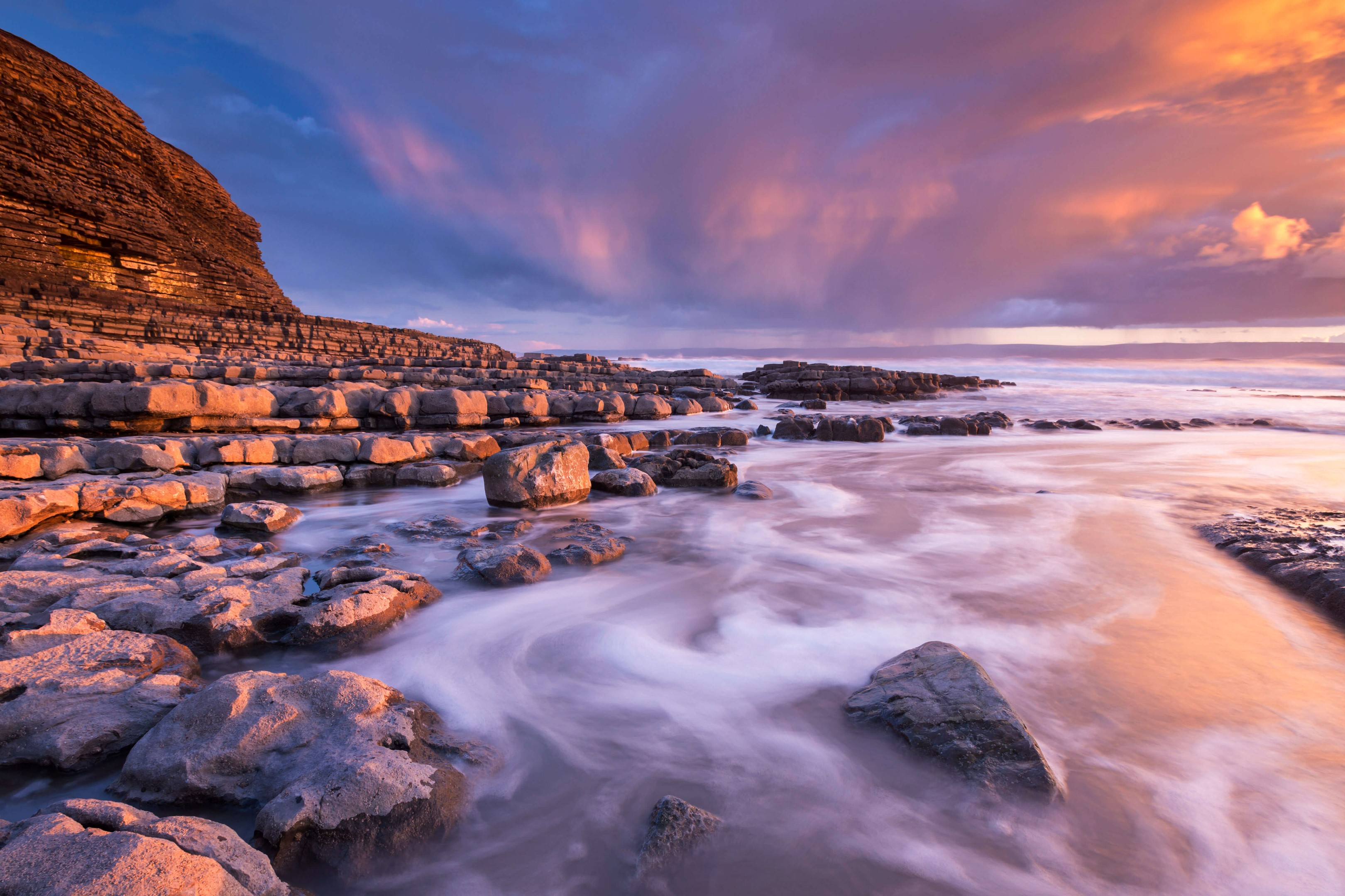 Sunsets and shipwrecks by Microsoft | Wallpapers | WallpaperHub