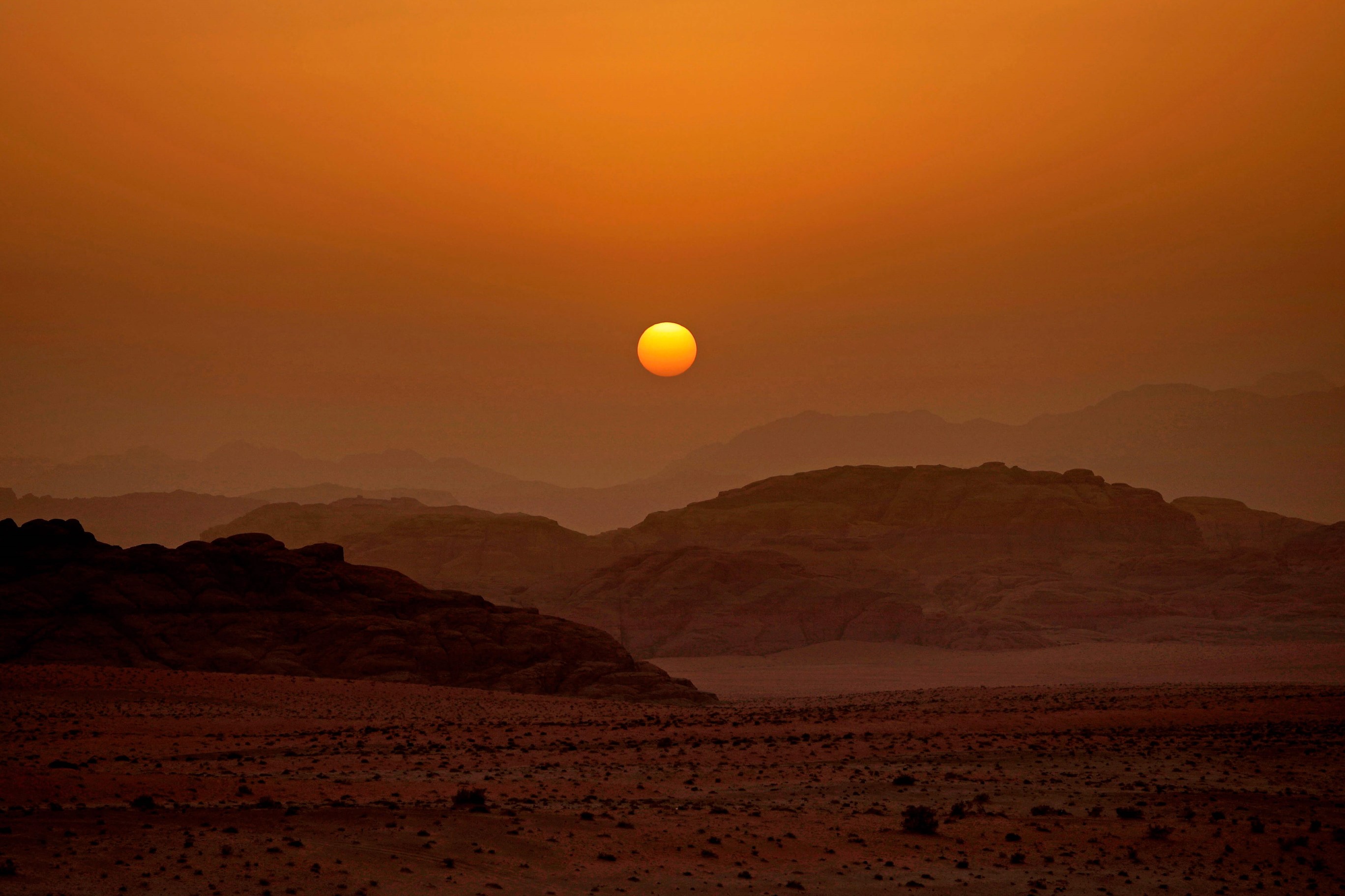 The sun sets on the Valley of the Moon by Microsoft | Wallpapers ...