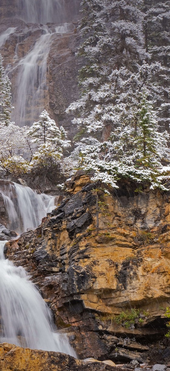 Rocky Mountain run-off by Microsoft | Wallpapers | WallpaperHub