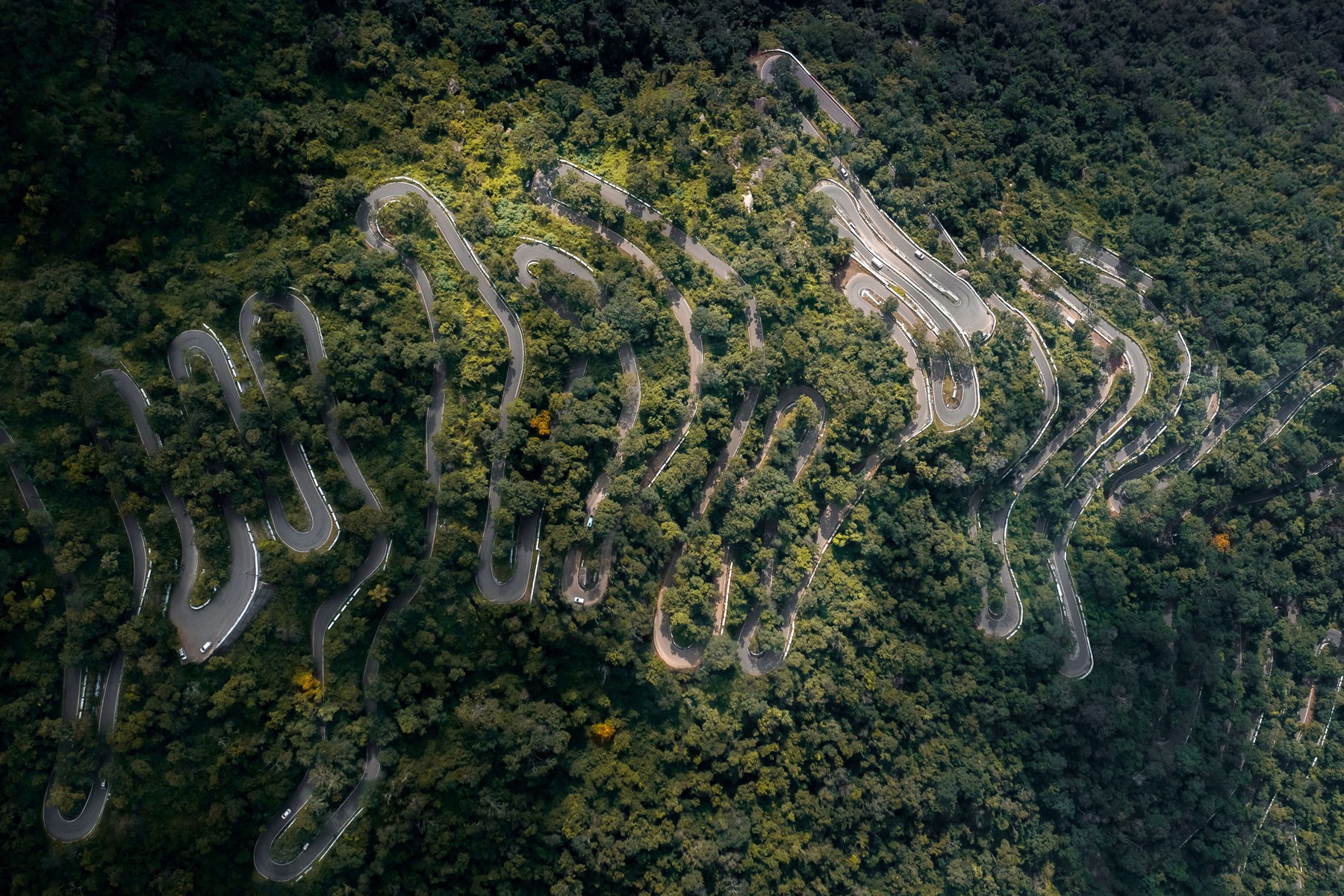 A road for adventure junkies by Microsoft | Wallpapers | WallpaperHub