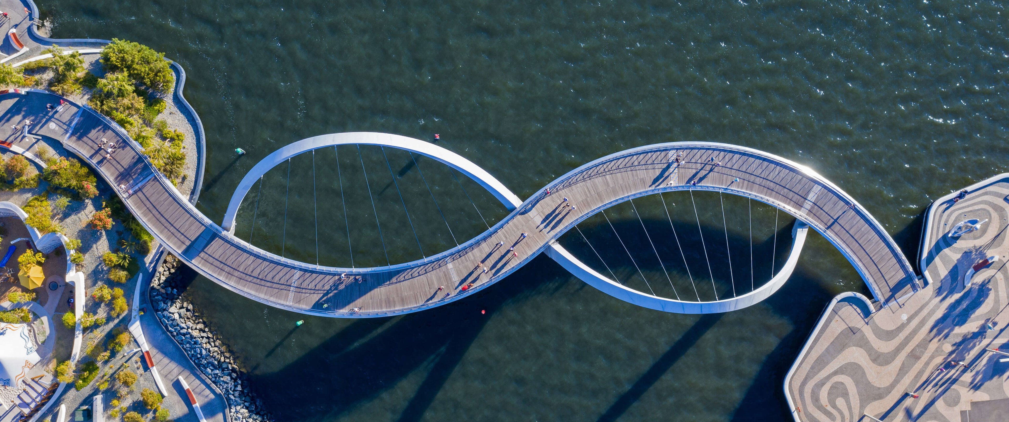 Bridge to infinity by Microsoft | Wallpapers | WallpaperHub
