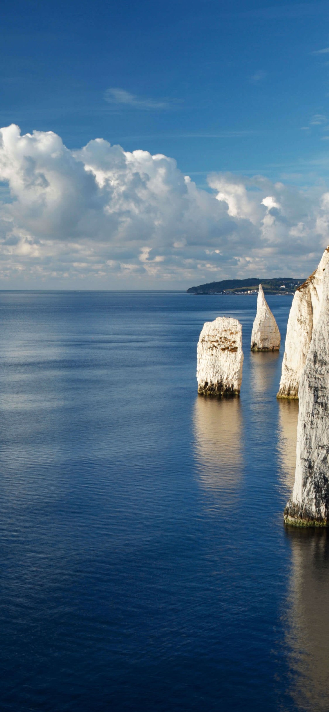 An ever-changing coastline by Microsoft | Wallpapers | WallpaperHub