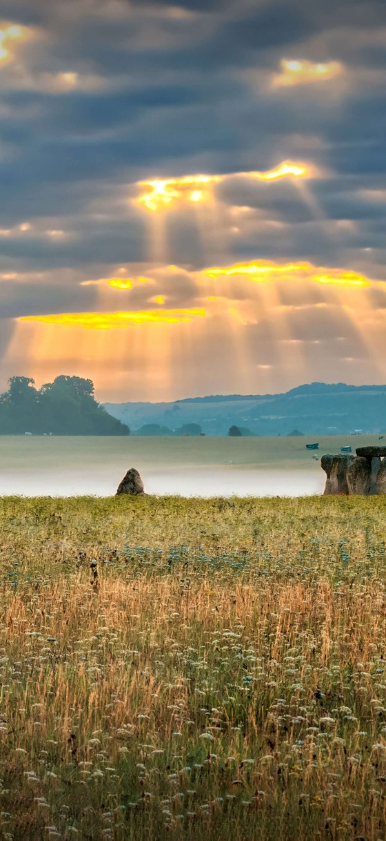 Stones on the solstice by Microsoft | Wallpapers | WallpaperHub