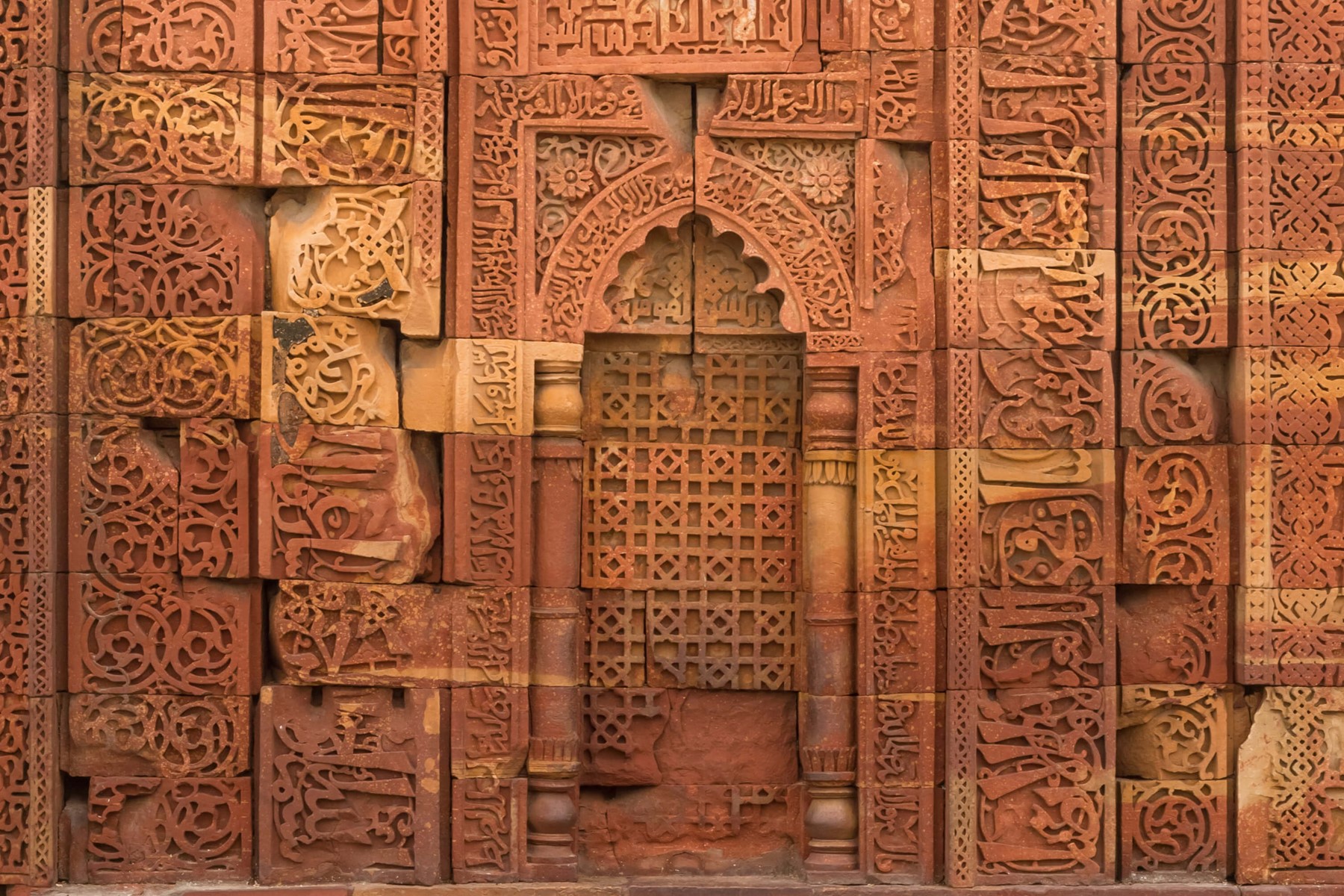Ornate stone wall at the Qutb Minar complex by Microsoft | Wallpapers ...